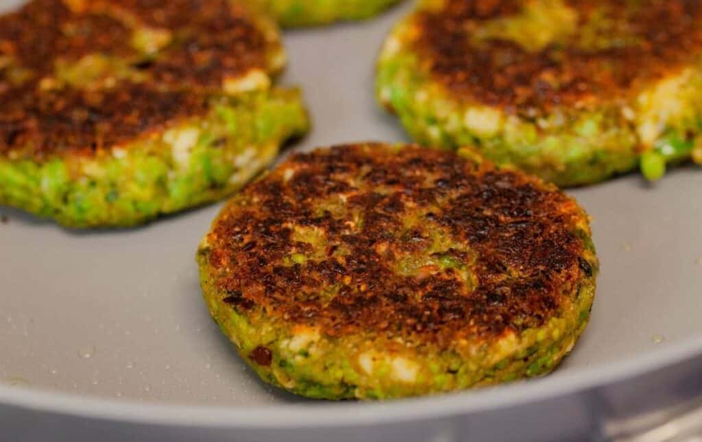 Matar Paneer Tikki Chaat (Peas & Paneer Patties) - Sinfully Spicy